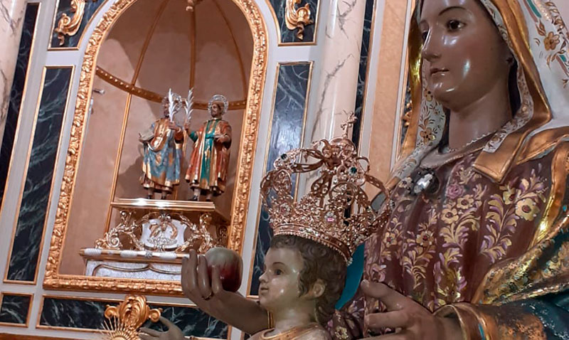 La Virgen del Oro SÍ presidirá las novenas junto a los Santos Médicos ...